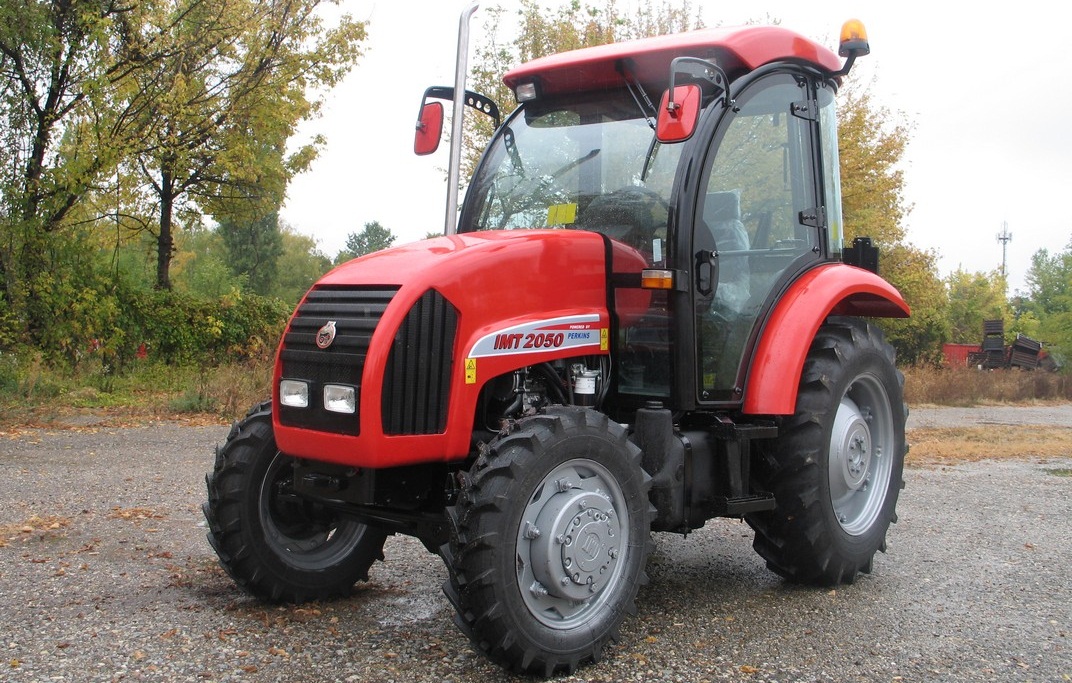 Zemlja izlazećeg sunca i IMT Japanski traktor na srpskoj zemlji | Koreni