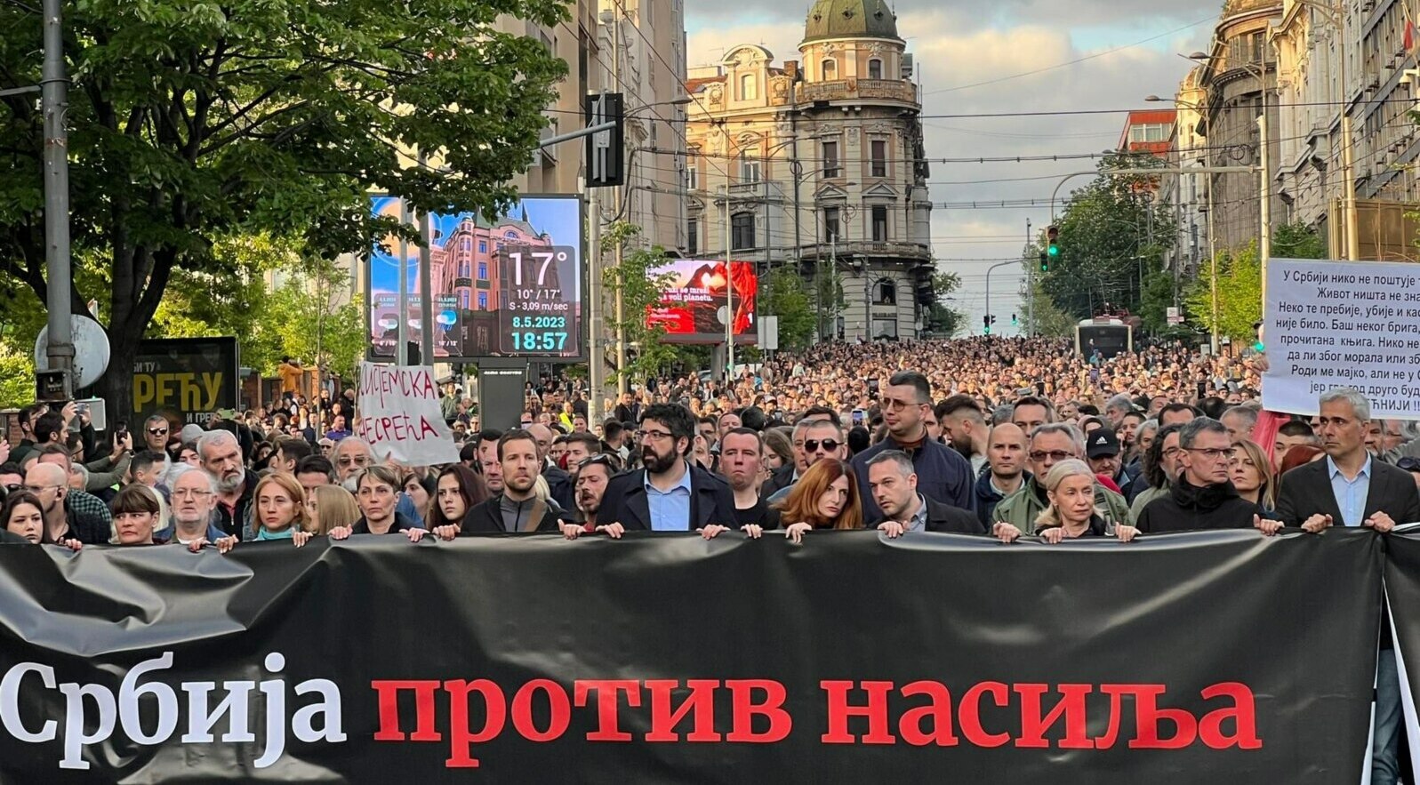 Protesti se ipak nisu spontano ugasili | Koreni